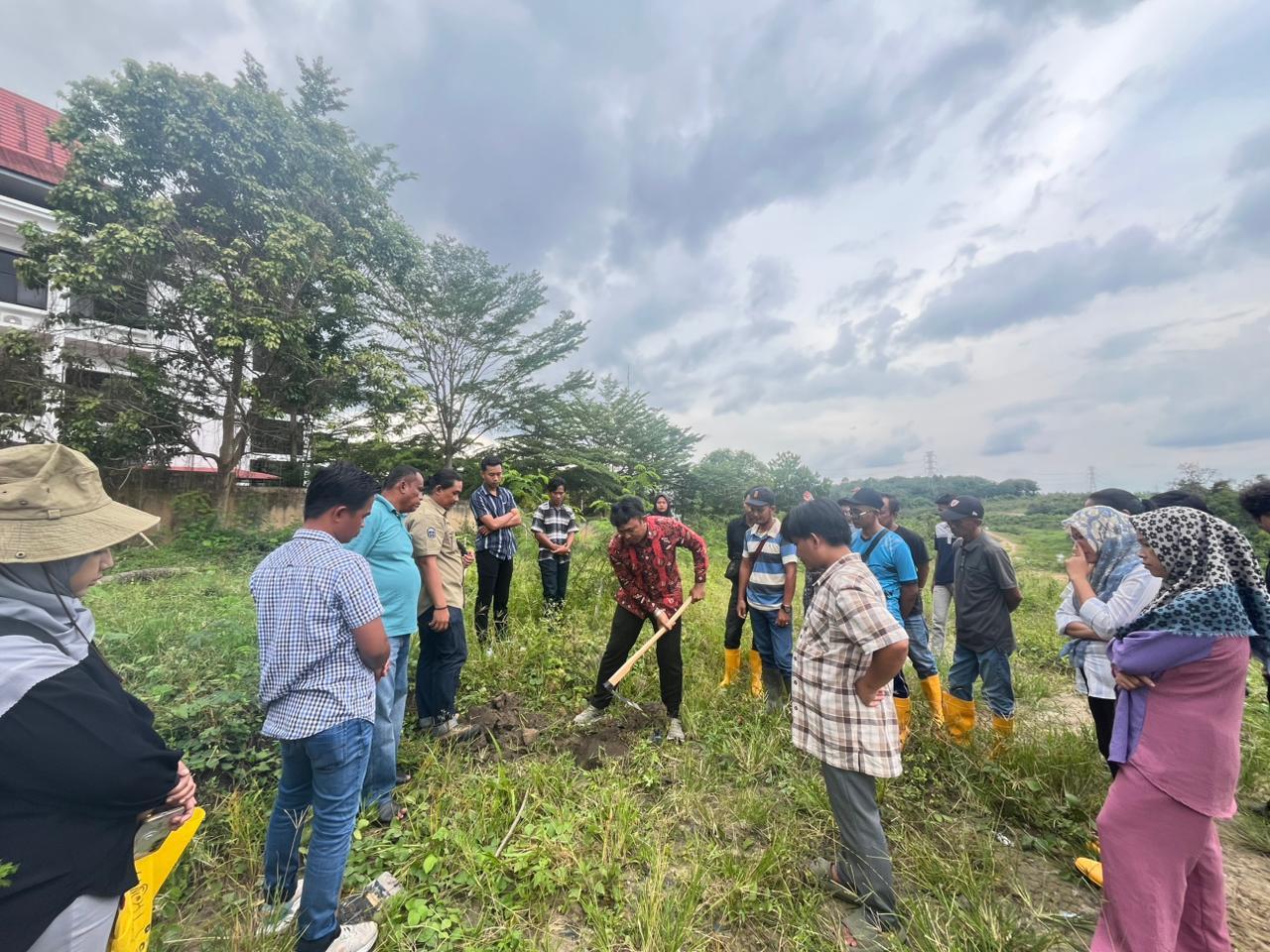 PT SAS Mulai Latih Warga yang Terlibat Penanaman RTH di Kawasan TUKS ...